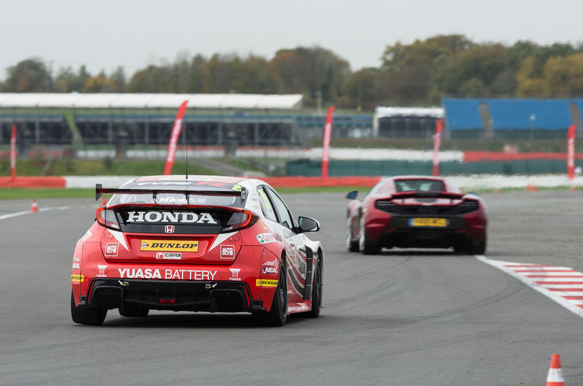 2015 BTCC Honda Civic Type R driven | Autocar