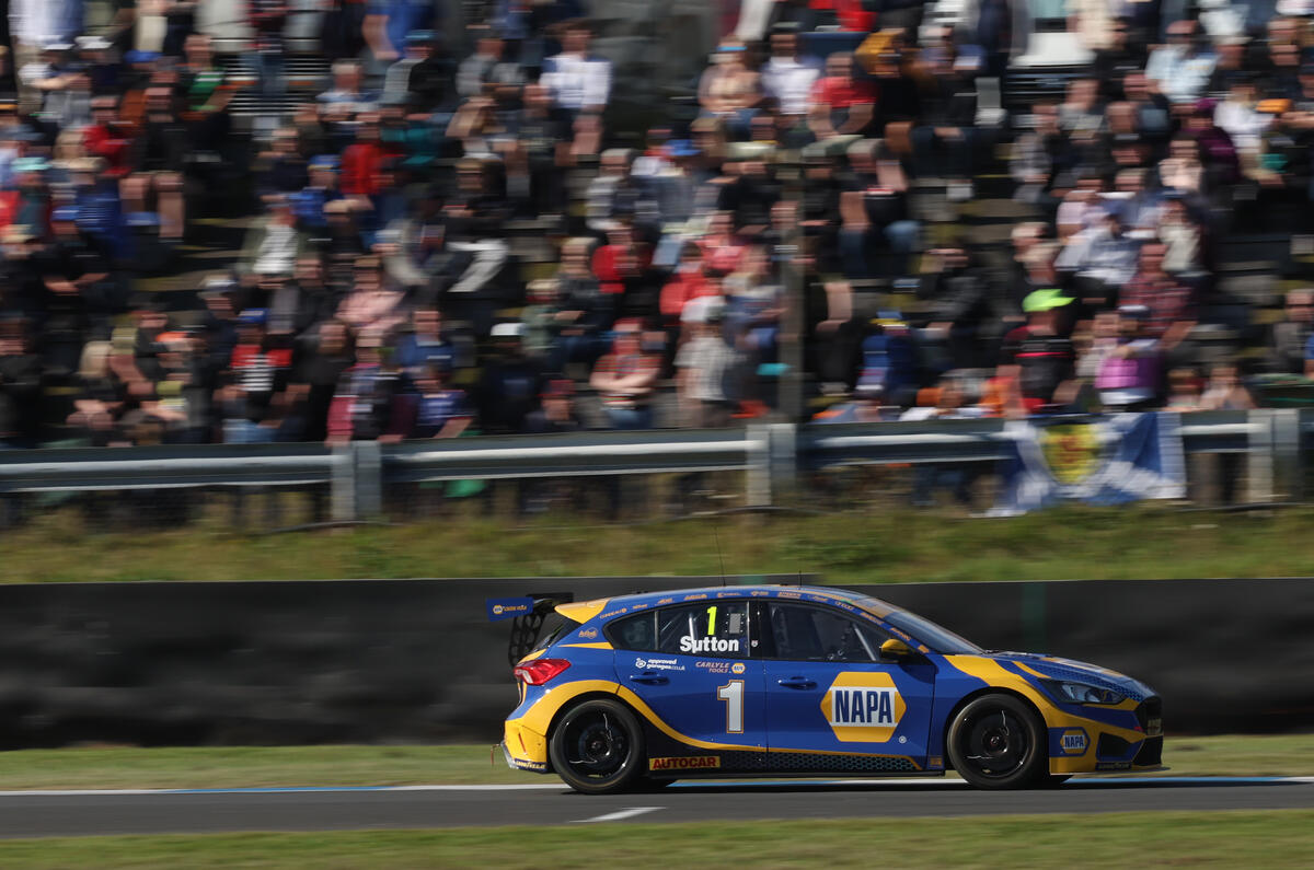 BTCC 2022: Drama aplenty as series returns from mid-season break | Autocar