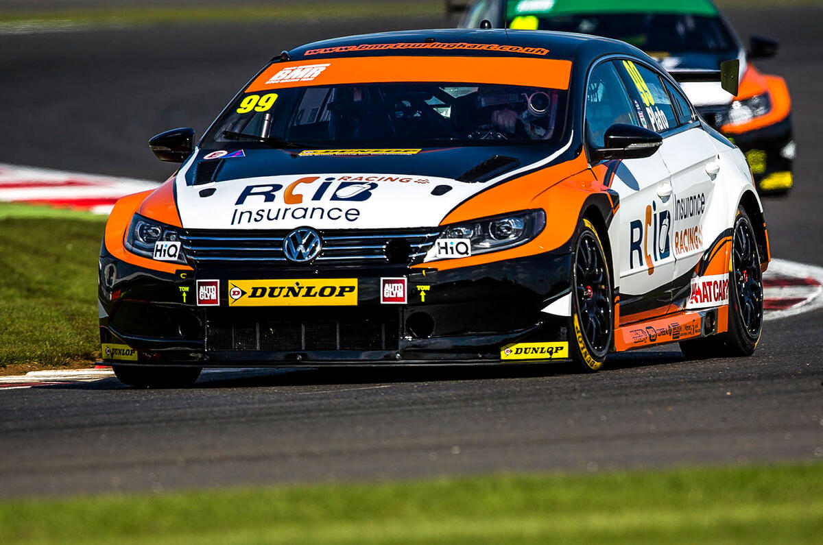 A fly on the BTCC pit wall - how does a top team tackle race day? | Autocar