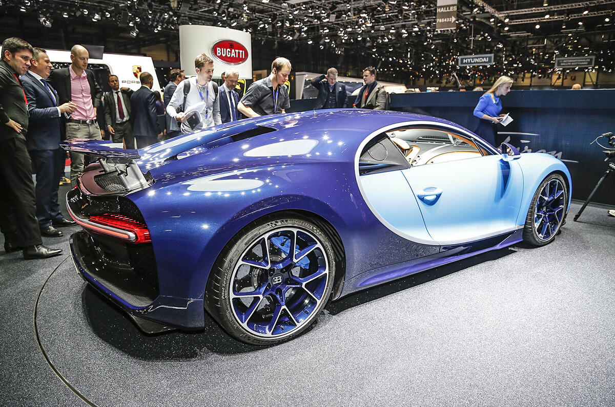 2016 Bugatti Chiron - every detail on the Veyron's 260mph+ successor ...
