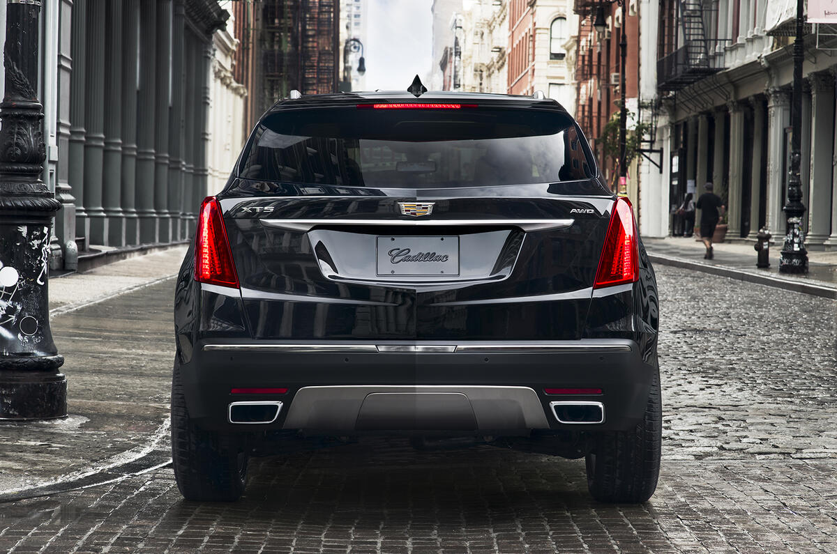 Cadillac XT5 SUV revealed at LA motor show | Autocar