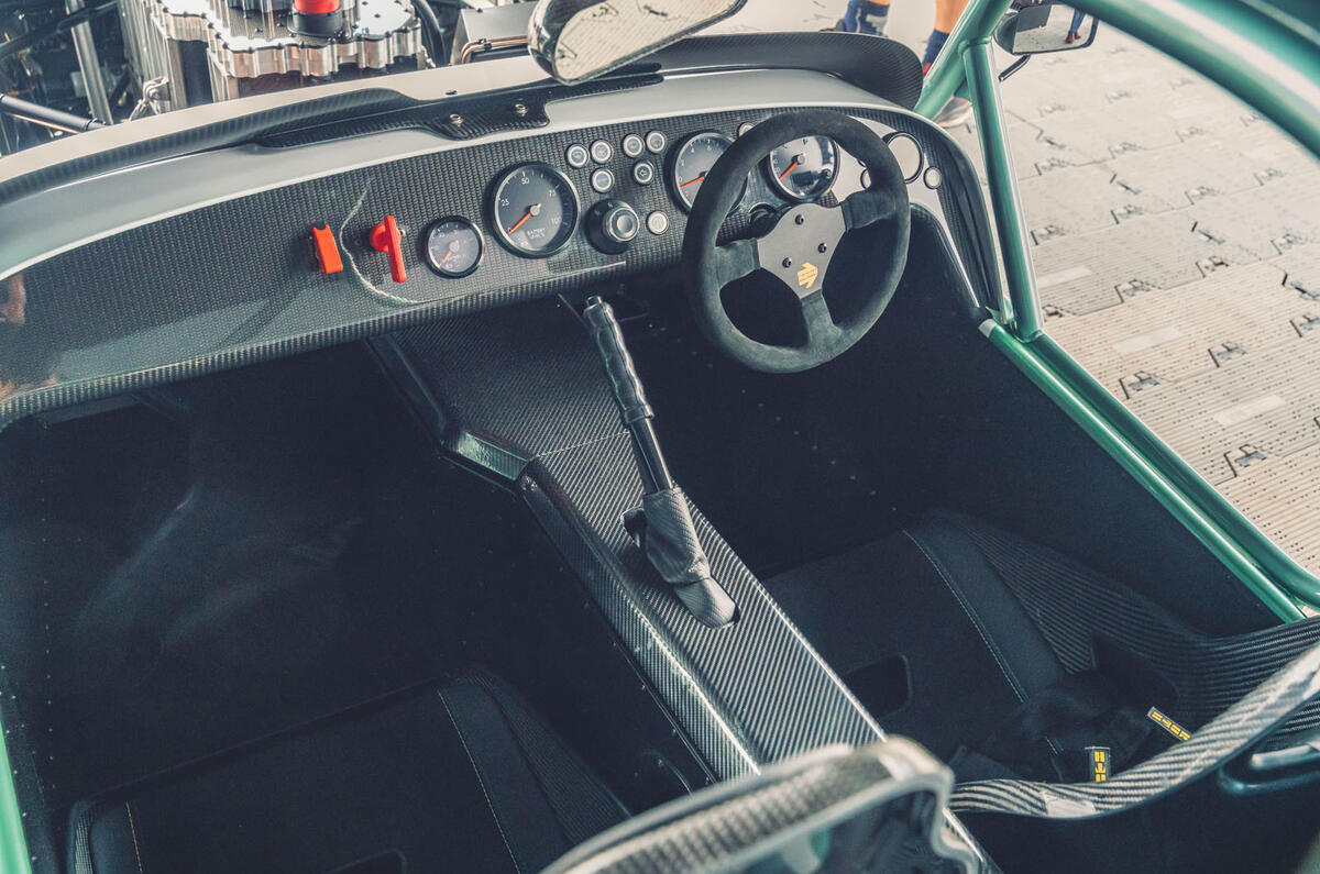 Electric Caterham Seven: 322bhp track car weighs just 700kg | Autocar