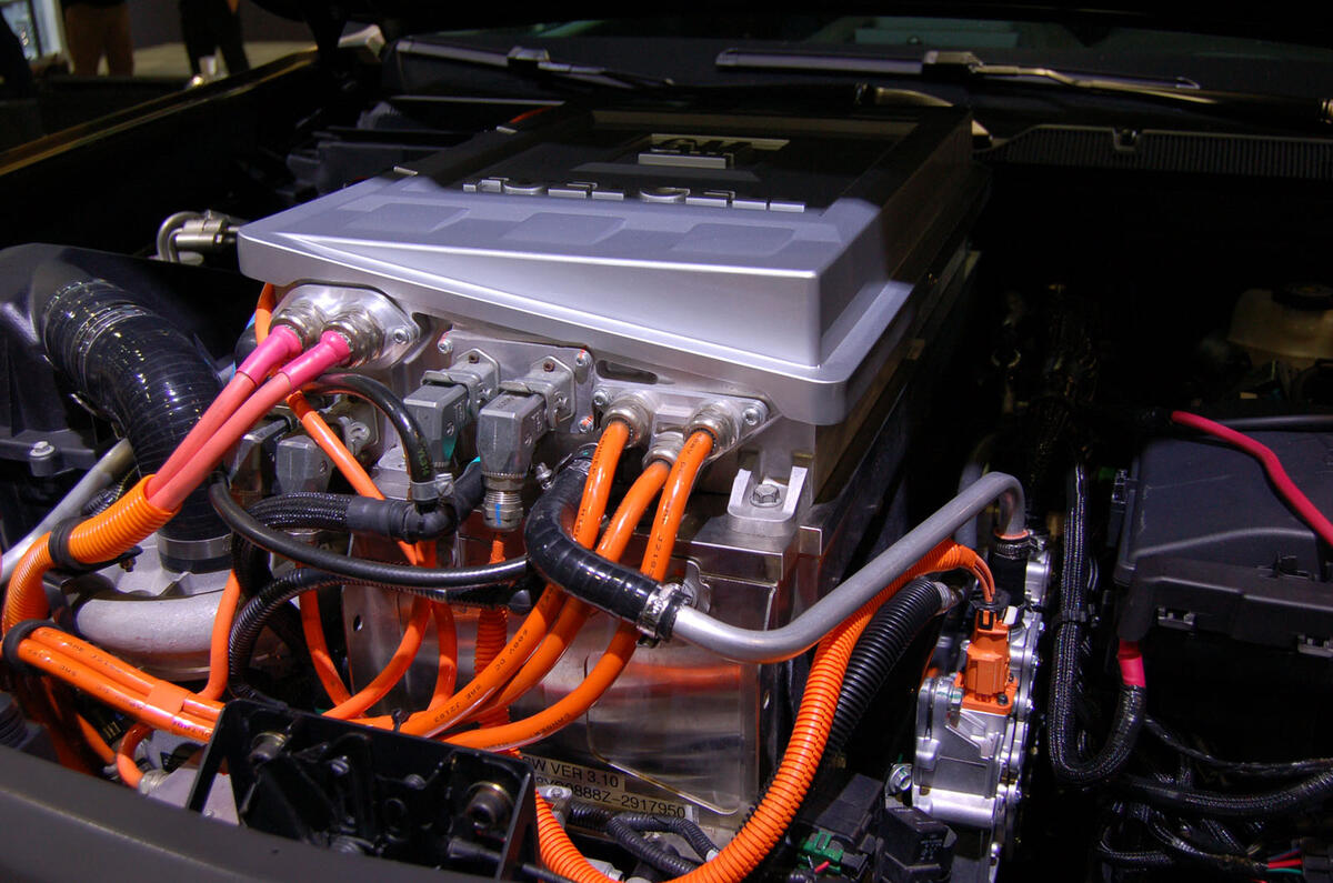 General Motors and US Army collaborate on fuel cell prototype | Autocar