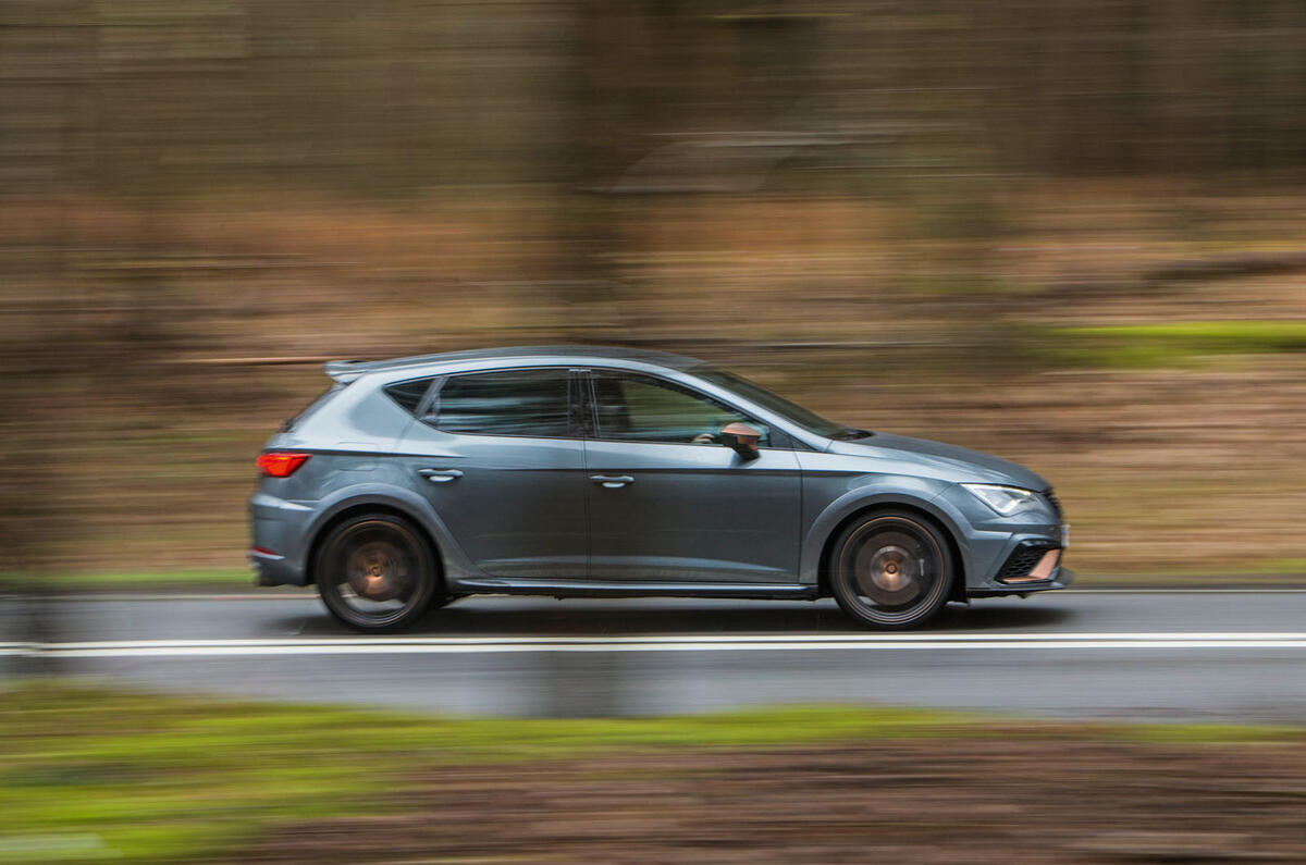 Hot hatch showdown: Seat Leon Cupra R vs Honda Civic Type R | Autocar