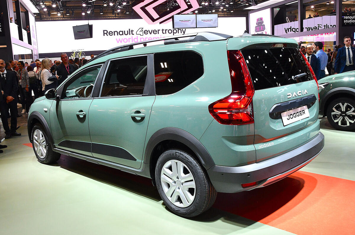New 2023 Dacia Jogger Hybrid on sale from January | Autocar New 2023 Dacia Jogger Hybrid on sale from January | Autocar
