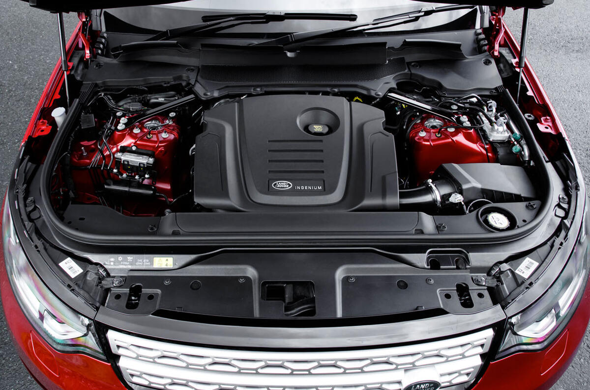 Land Rover Discovery 2.0 SD4 HSE 2017 first drive Autocar