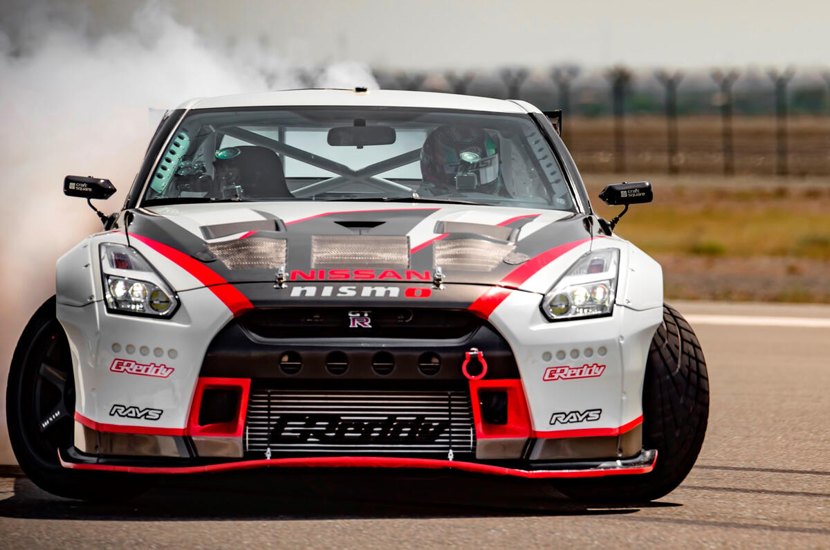 Fastest drift ever recorded: Nissan GT-R breaks Guinness world record ...