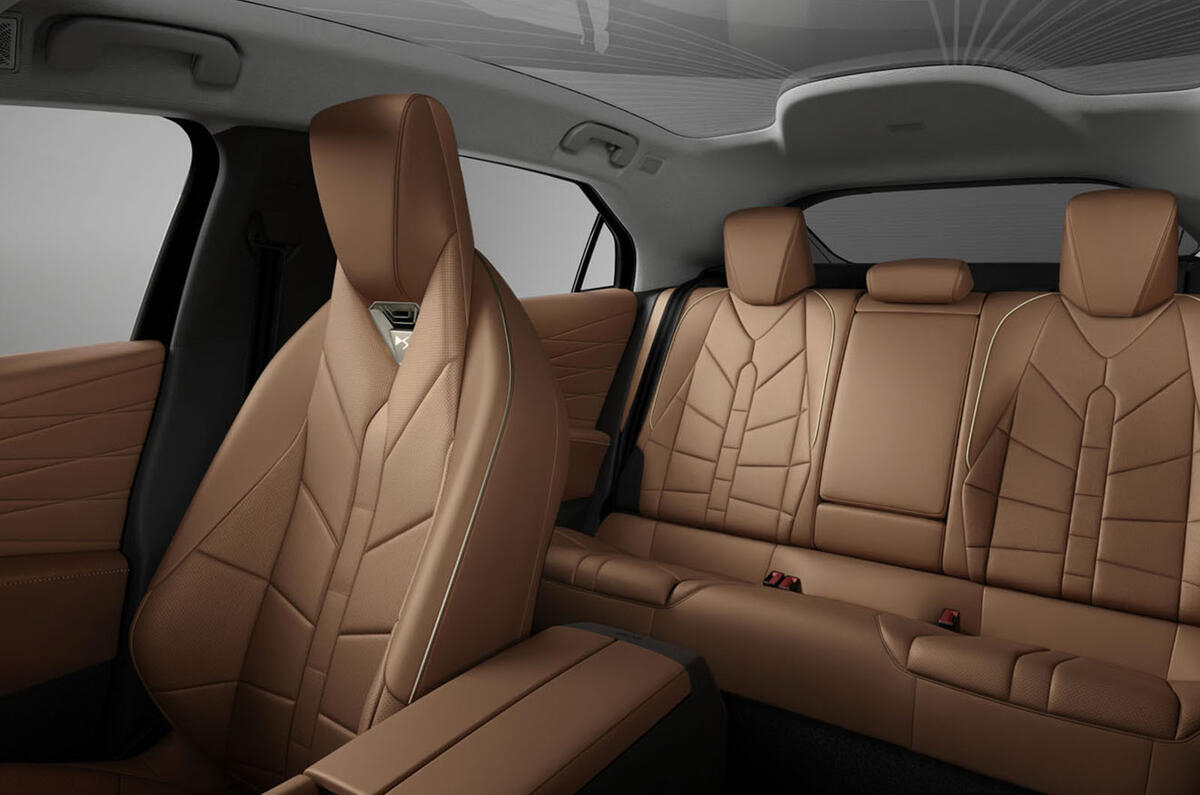 New DS No8 tops out at £63,290 with 370bhp and 426 miles | Autocar