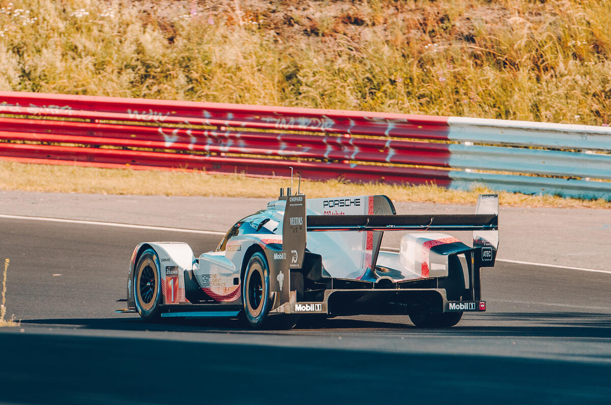 Porsche smashes all-time Nurburgring record - with onboard video | Autocar