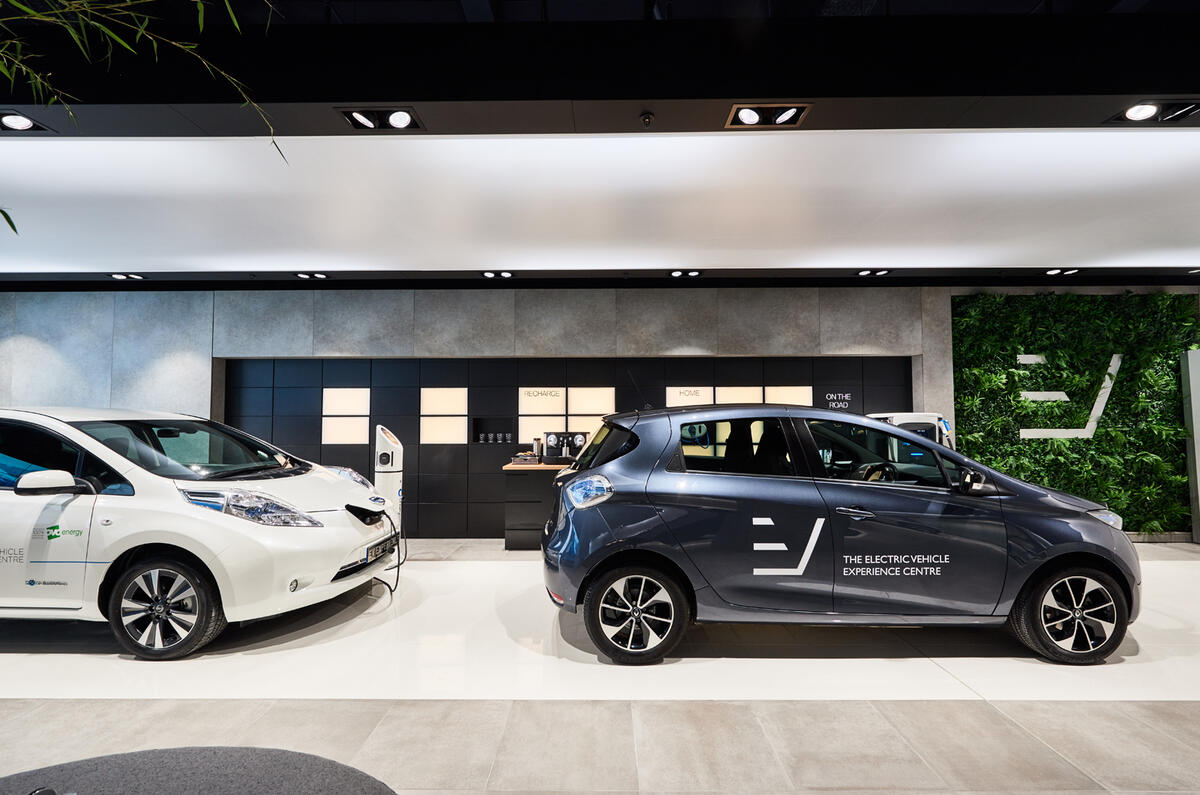 First all-EV car showroom opens in Milton Keynes | Autocar