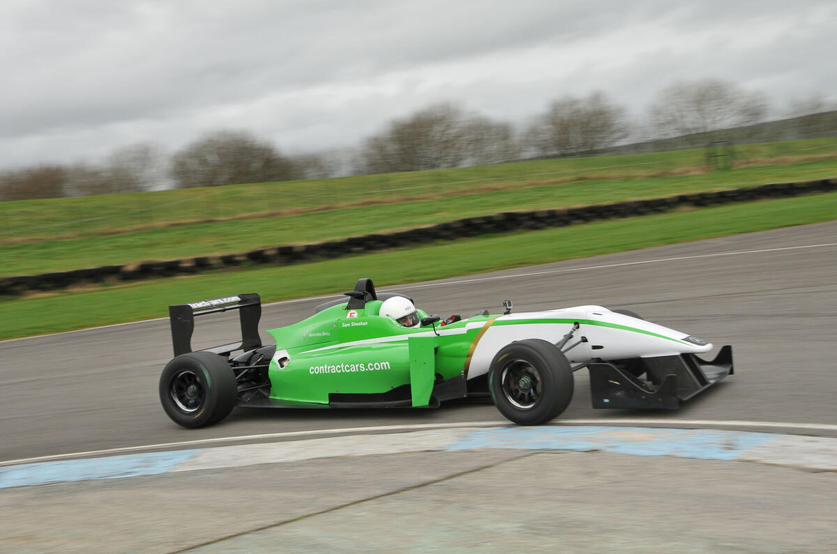 How to drive like a Formula 1 pro | Autocar