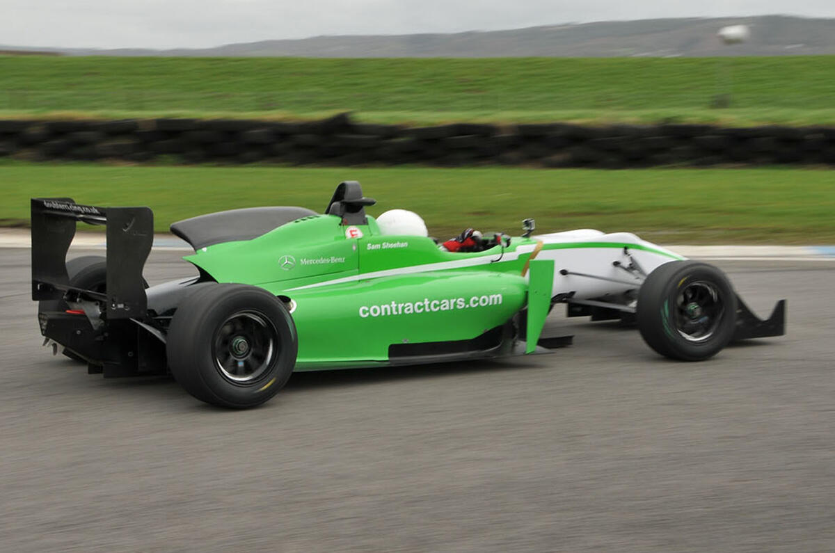 How to drive like a Formula 1 pro | Autocar