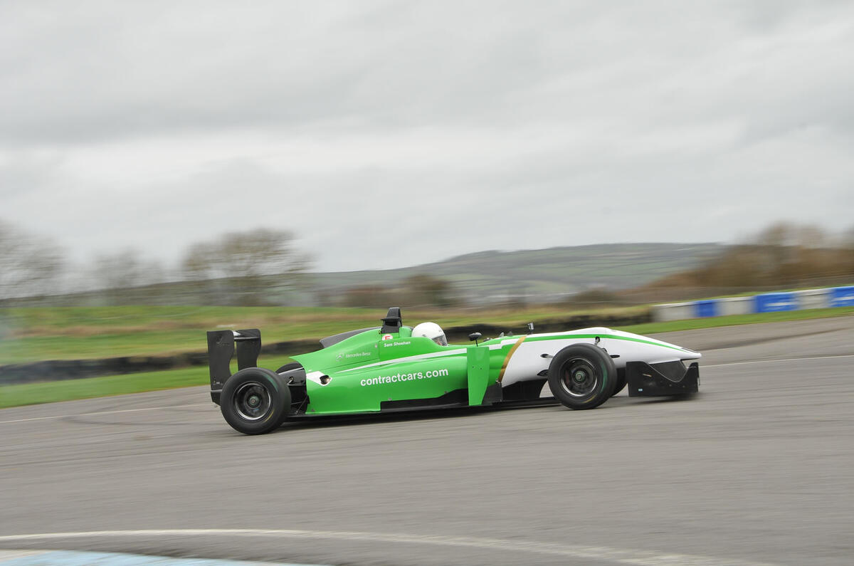 How to drive like a Formula 1 pro | Autocar