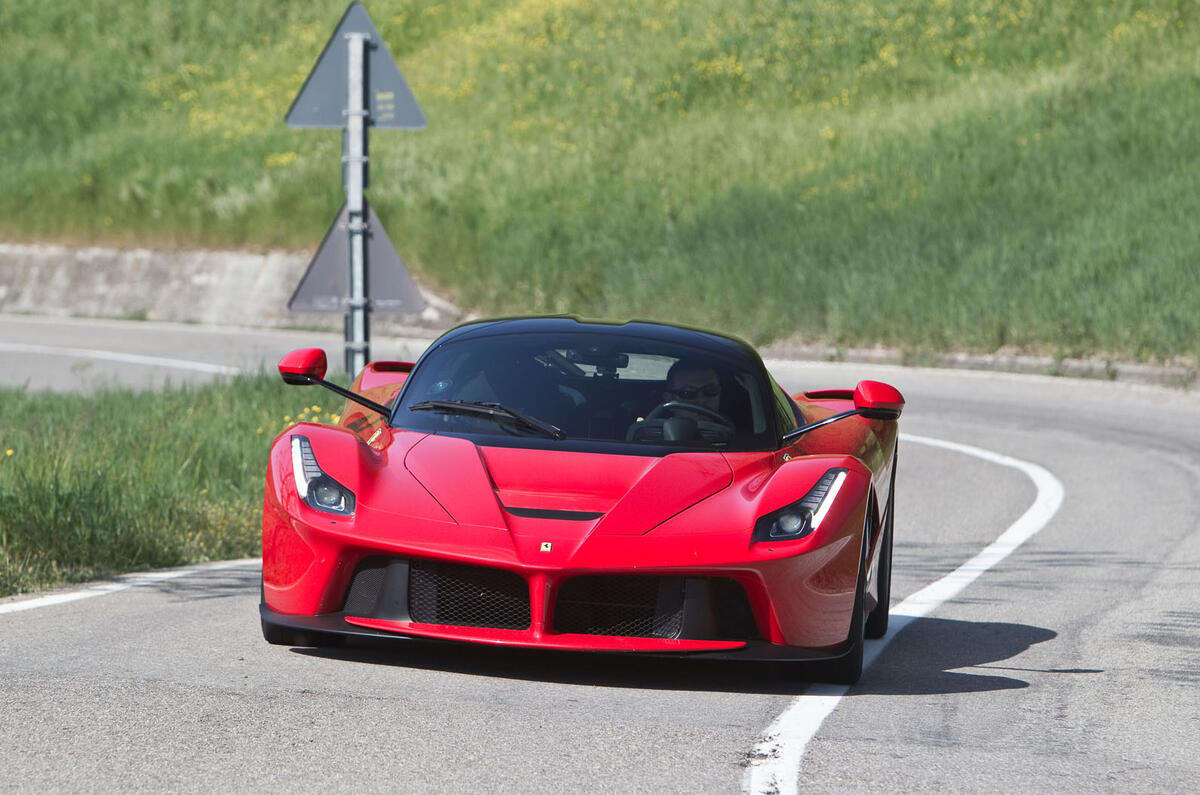 Ferrari upgrades fuel tank on 950bhp LaFerrari | Autocar