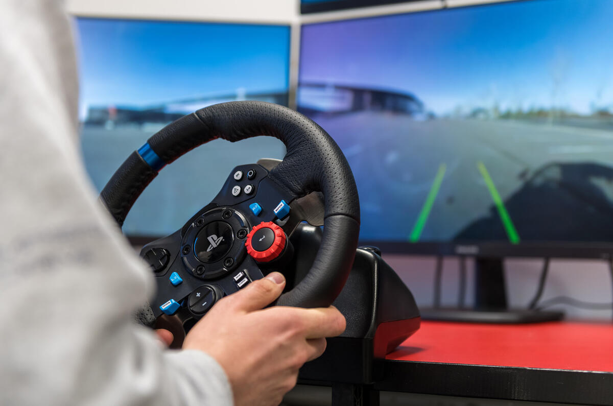 Driverless cars to hit public roads in Milton Keynes | Autocar