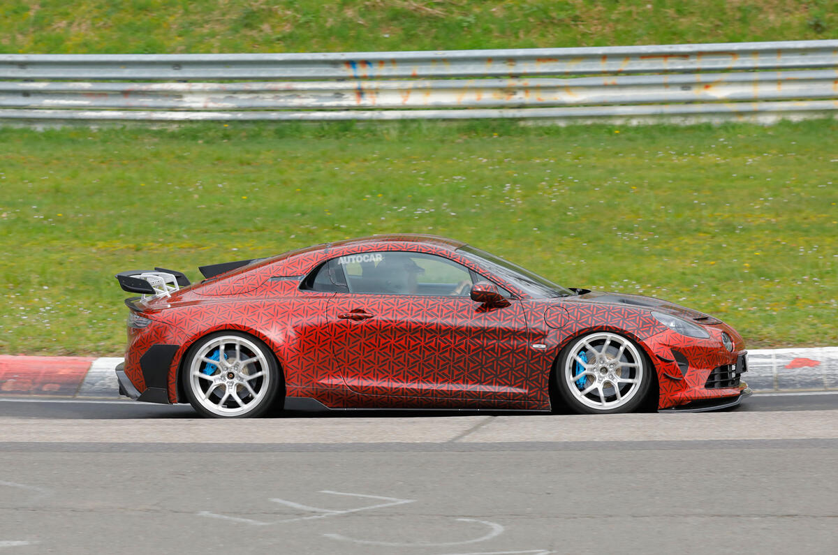 Alpine A110 set for sub-tonne, £200k final edition | Autocar