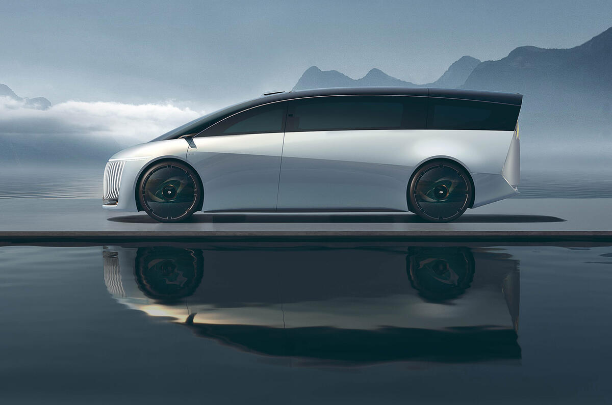 Chinese firm GAC unveils hydrogen-powered MPV concept | Autocar