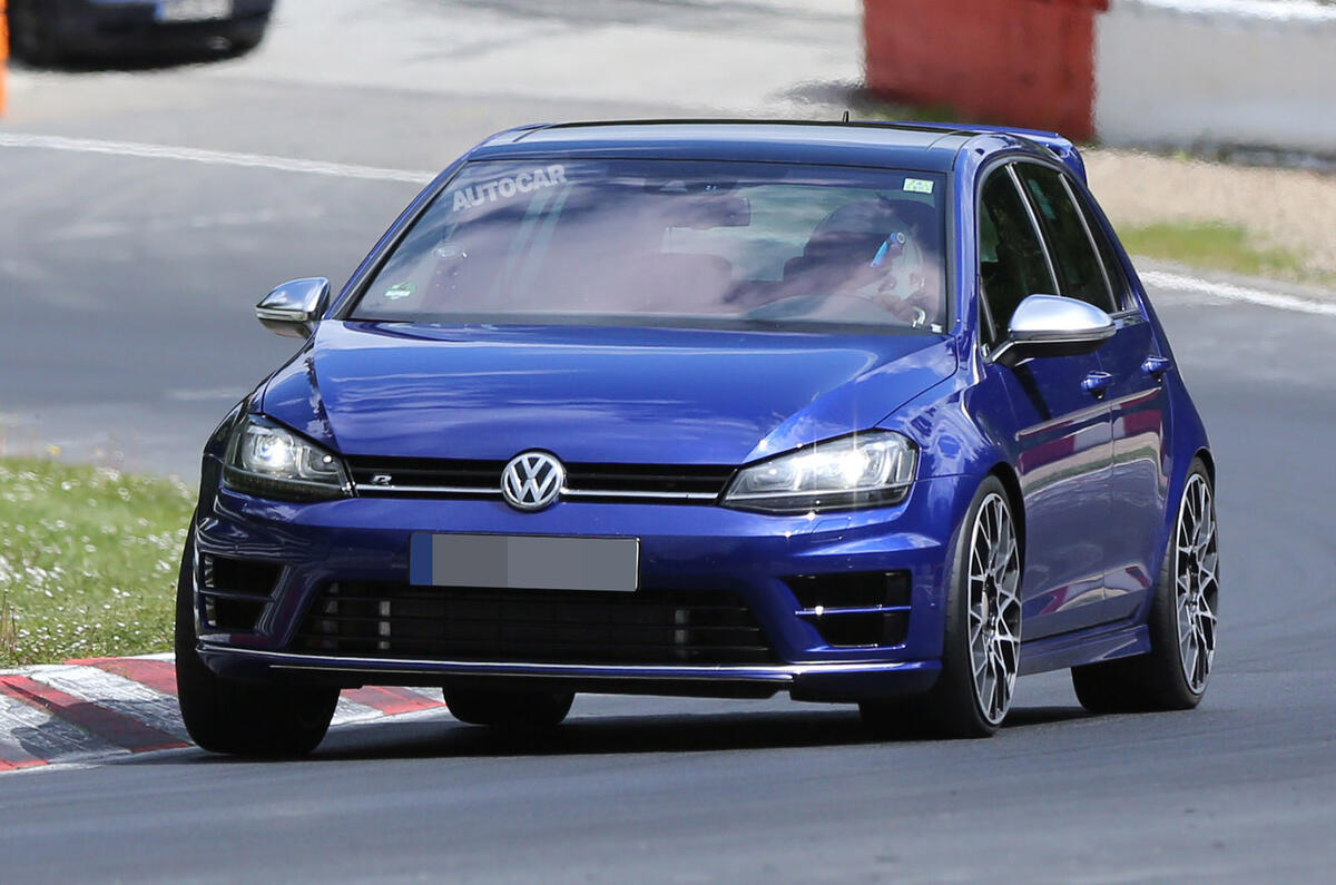 Volkswagen Golf R400 - first spy pictures | Autocar