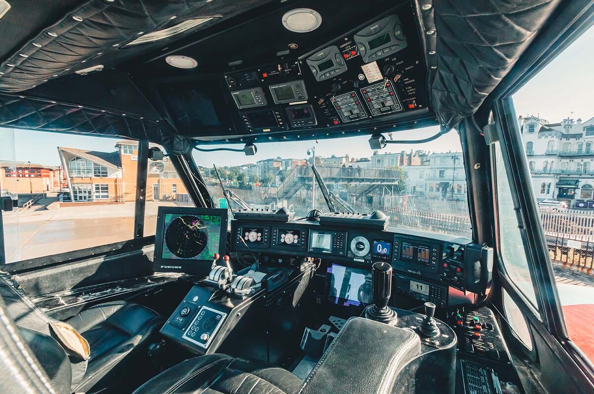 Christmas road test 2022: Griffon Hoverwork 12000TD | Autocar