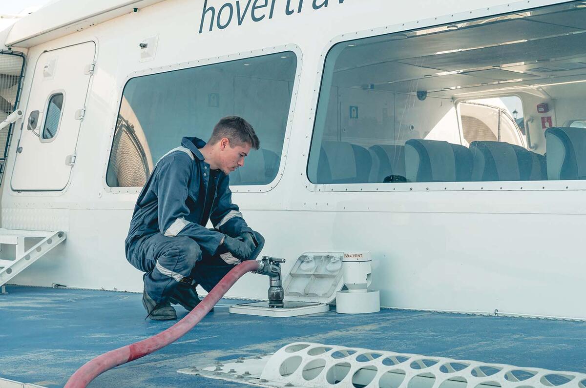 Christmas road test 2022: Griffon Hoverwork 12000TD | Autocar