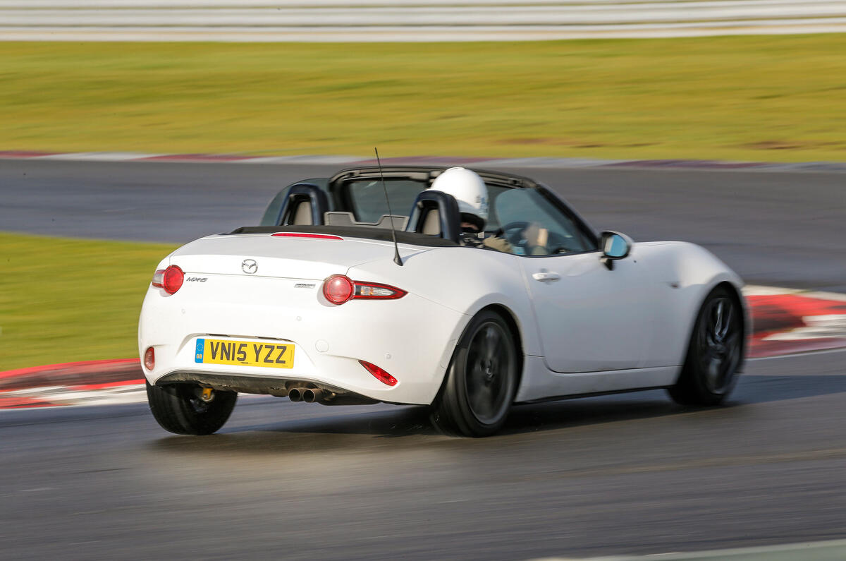 Britain's best driver's car 2015: Lotus Evora 400, Mazda MX-5 2.0 Sport ...