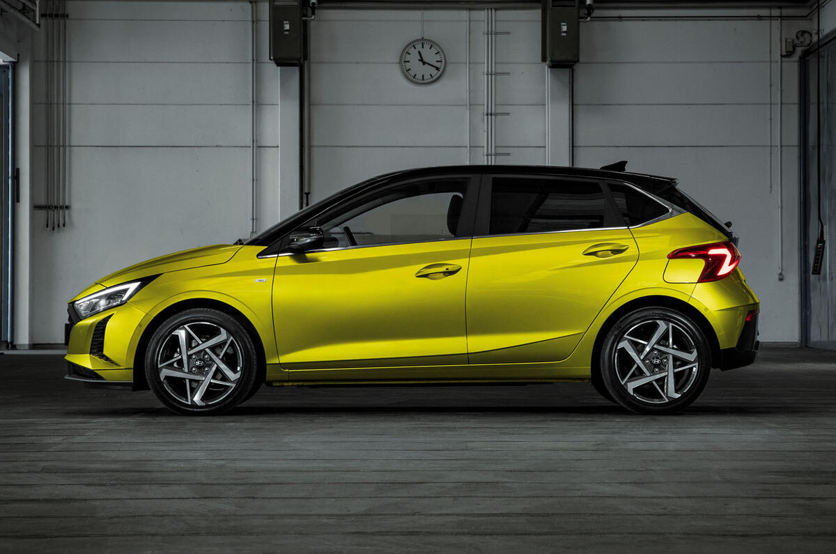 New refreshed Hyundai i20 priced from £20,770 | Autocar