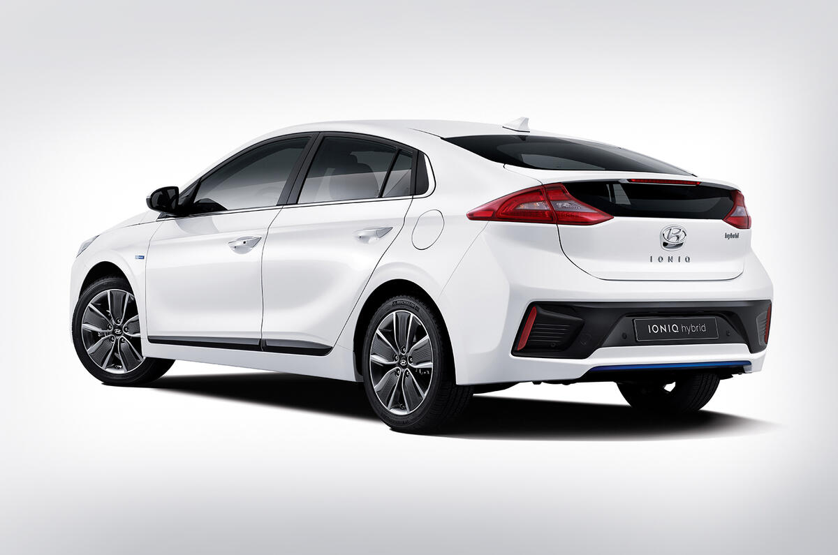 New Hyundai Ioniq plug-in to join electrified range, priced from £ ...
