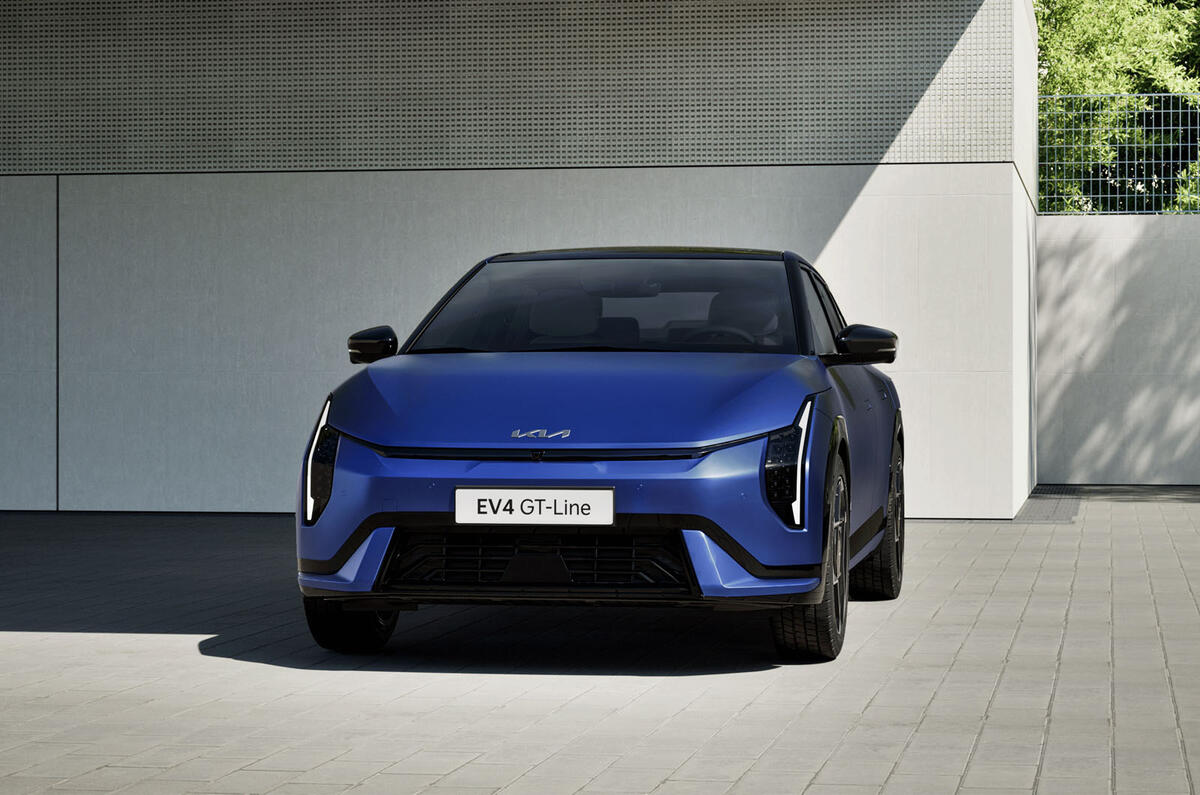 New Kia EV4 revealed with choice of hatch or saloon bodystyles | Autocar