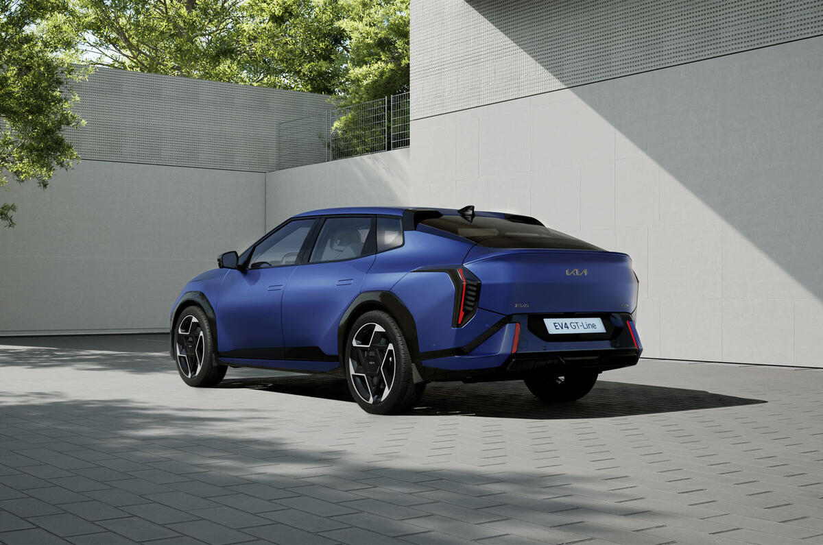 New Kia EV4 revealed with choice of hatch or saloon bodystyles | Autocar