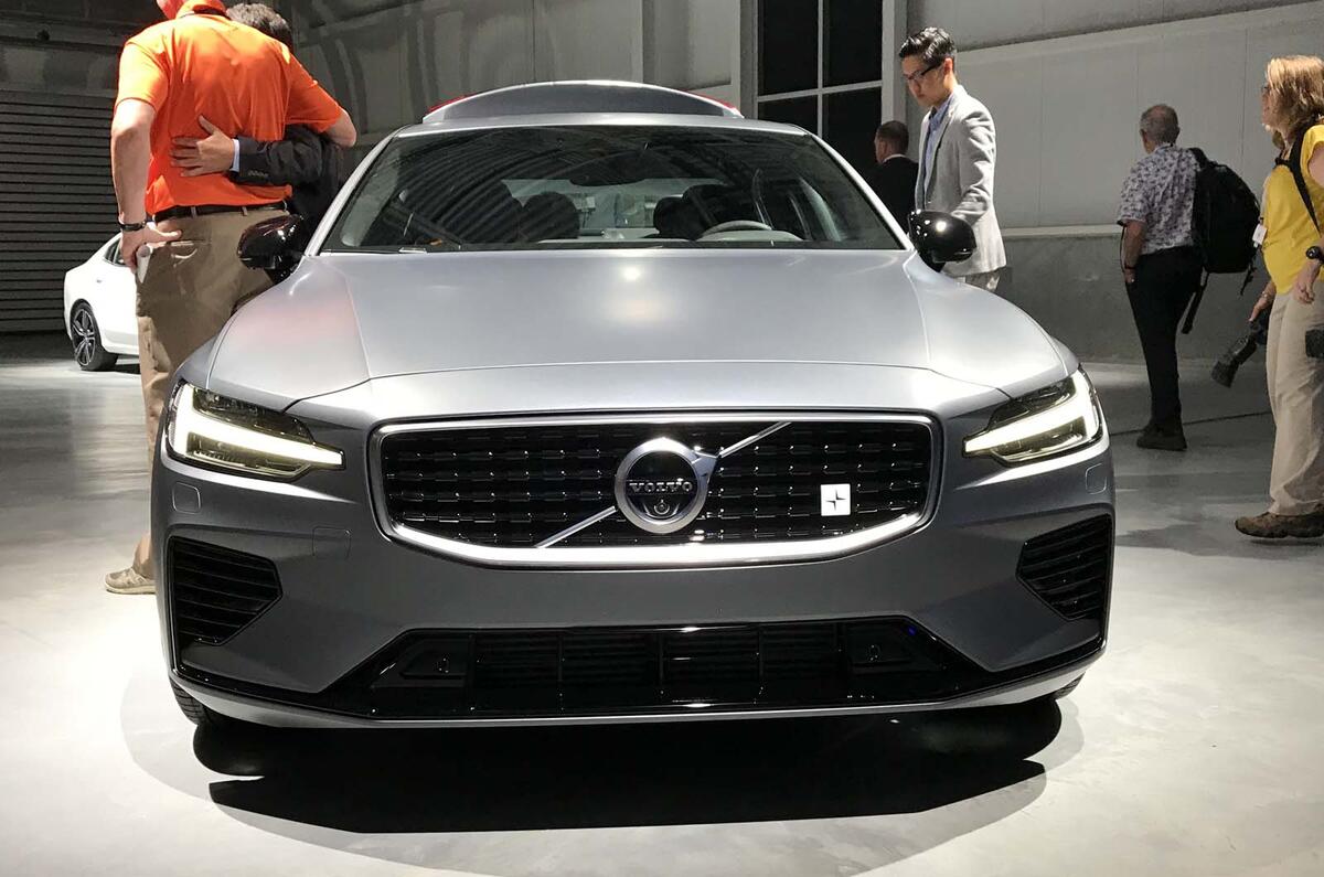 2018 Volvo S60 to face 3 Series with keener handling and plug-in ...