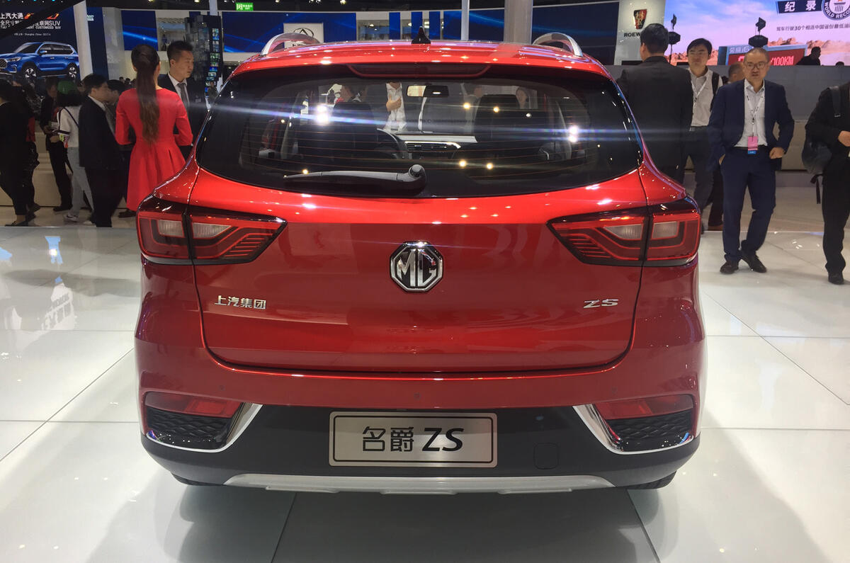MG XS to be launched in Britain in October as Dacia Duster rival | Autocar