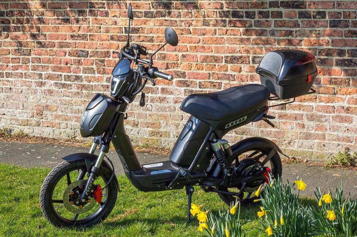 Eskuta SX-250 electric bike review | Autocar