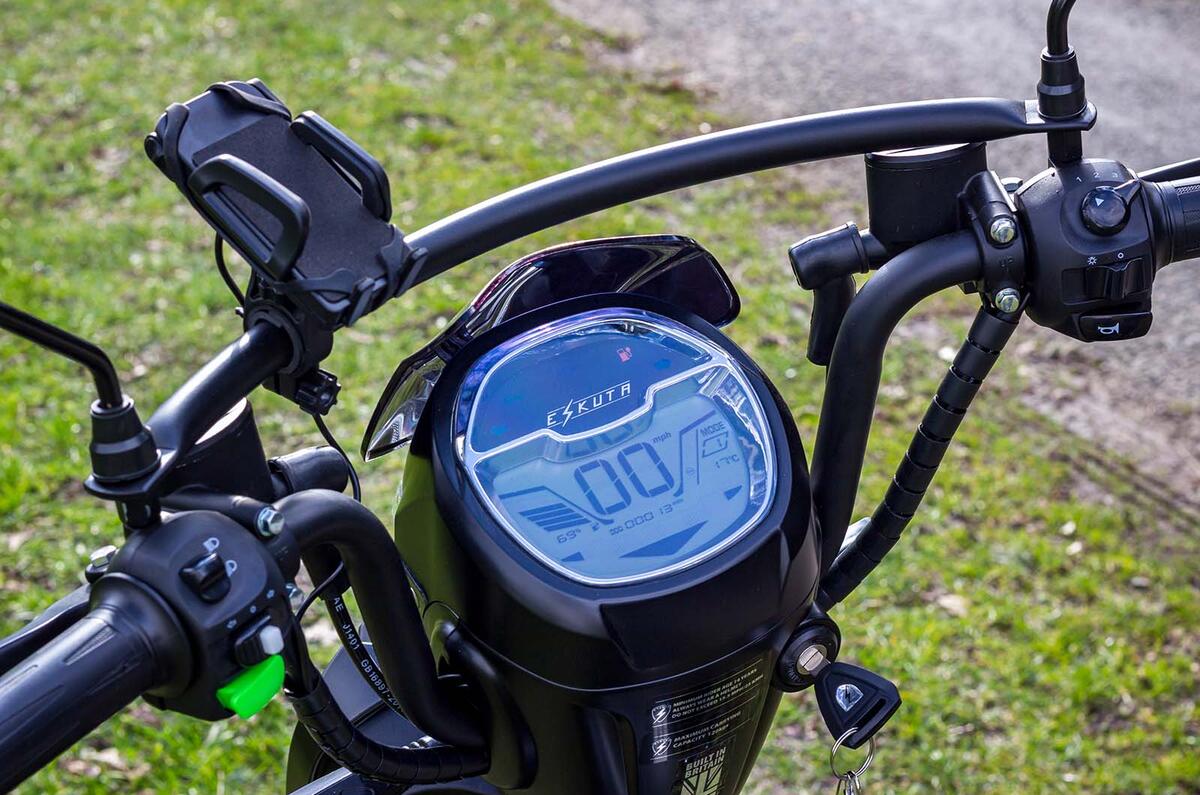 Eskuta SX-250 electric bike review | Autocar