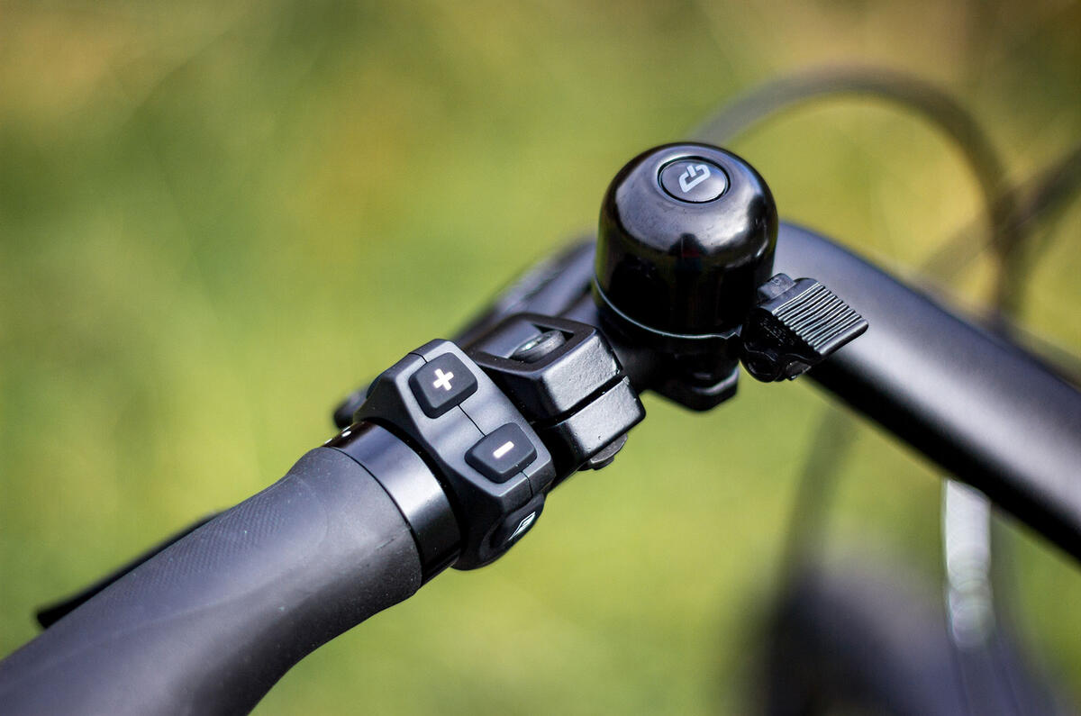 Specialized Turbo Como 4.0 e-bike review | Autocar