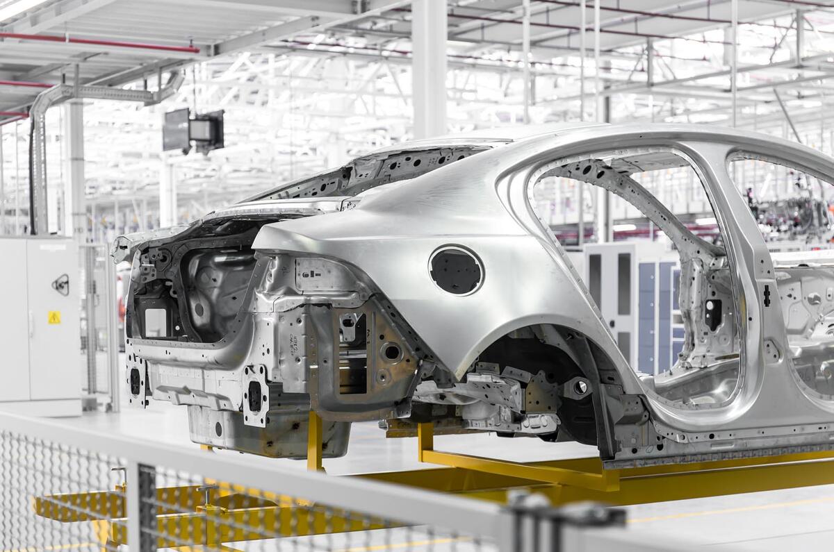 Jaguar Land Rover confirms £600m investment in the West Midlands | Autocar