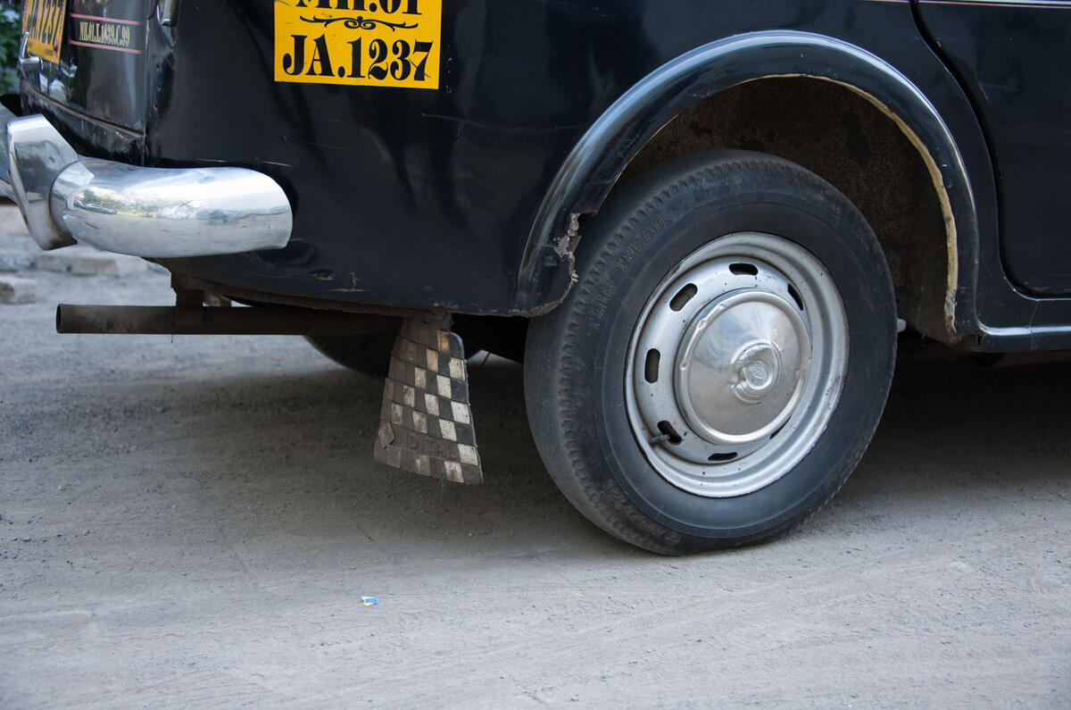 India's Premier Padmini taxi driven - hail, no pace | Autocar