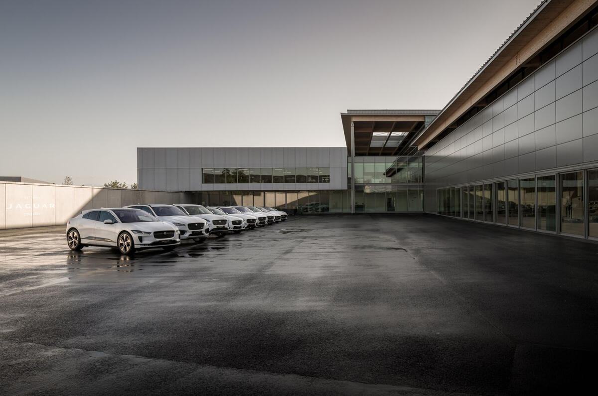 New Jaguar design studio uses advanced technology | Autocar