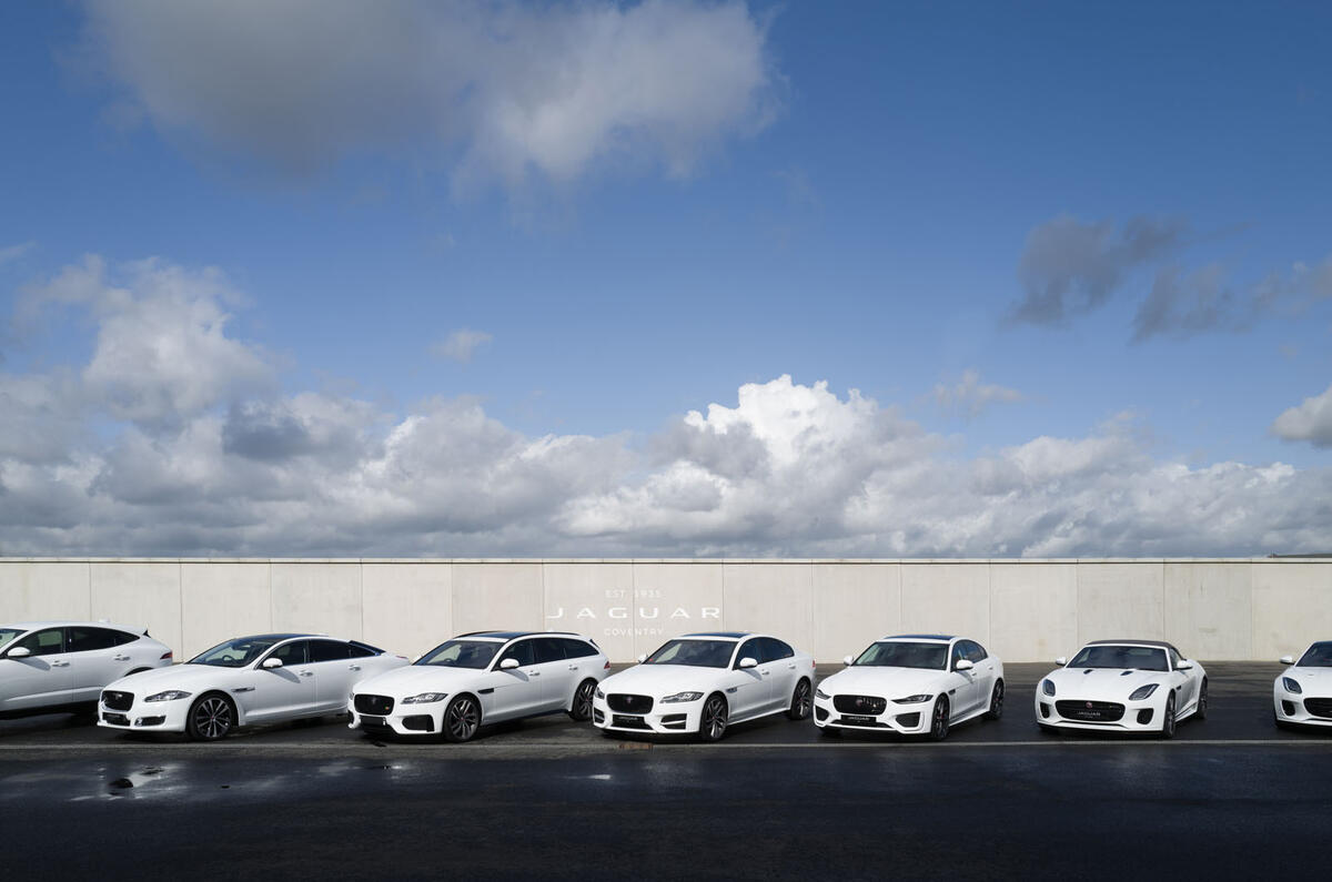 New Jaguar design studio uses advanced technology | Autocar