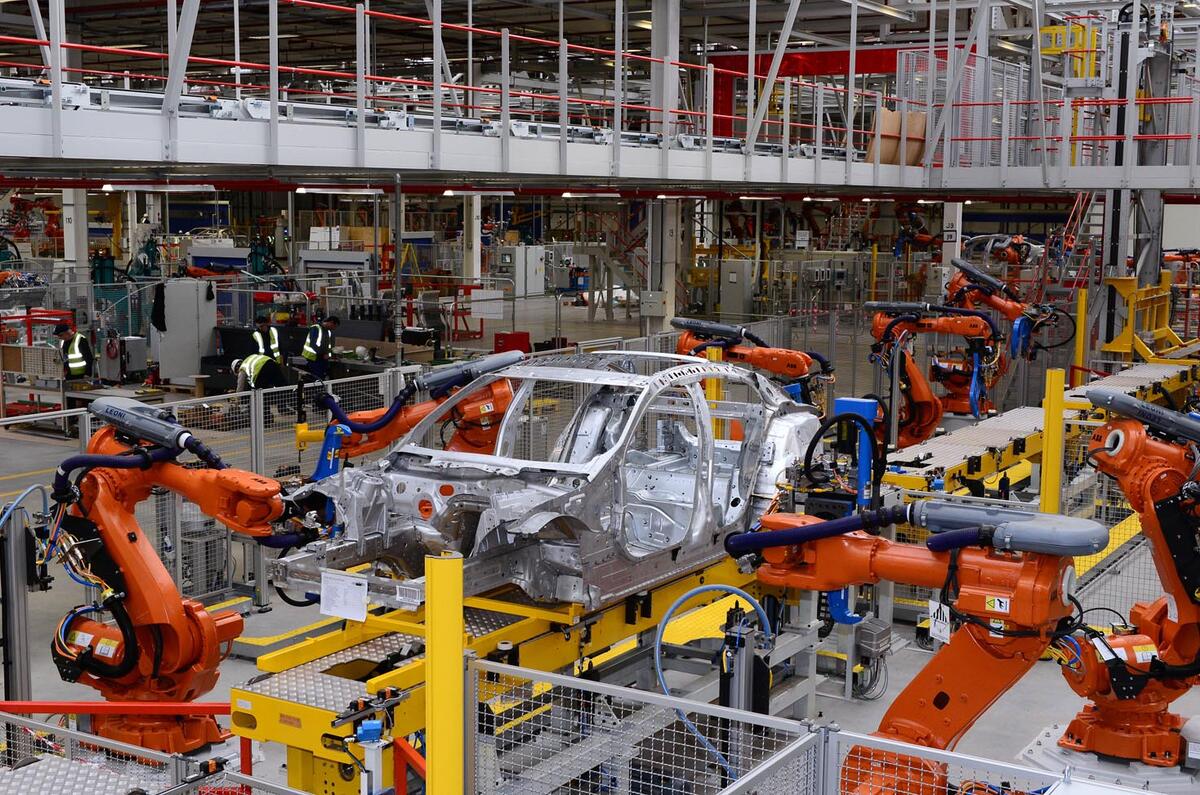 Jaguar Land Rover confirms £600m investment in the West Midlands | Autocar