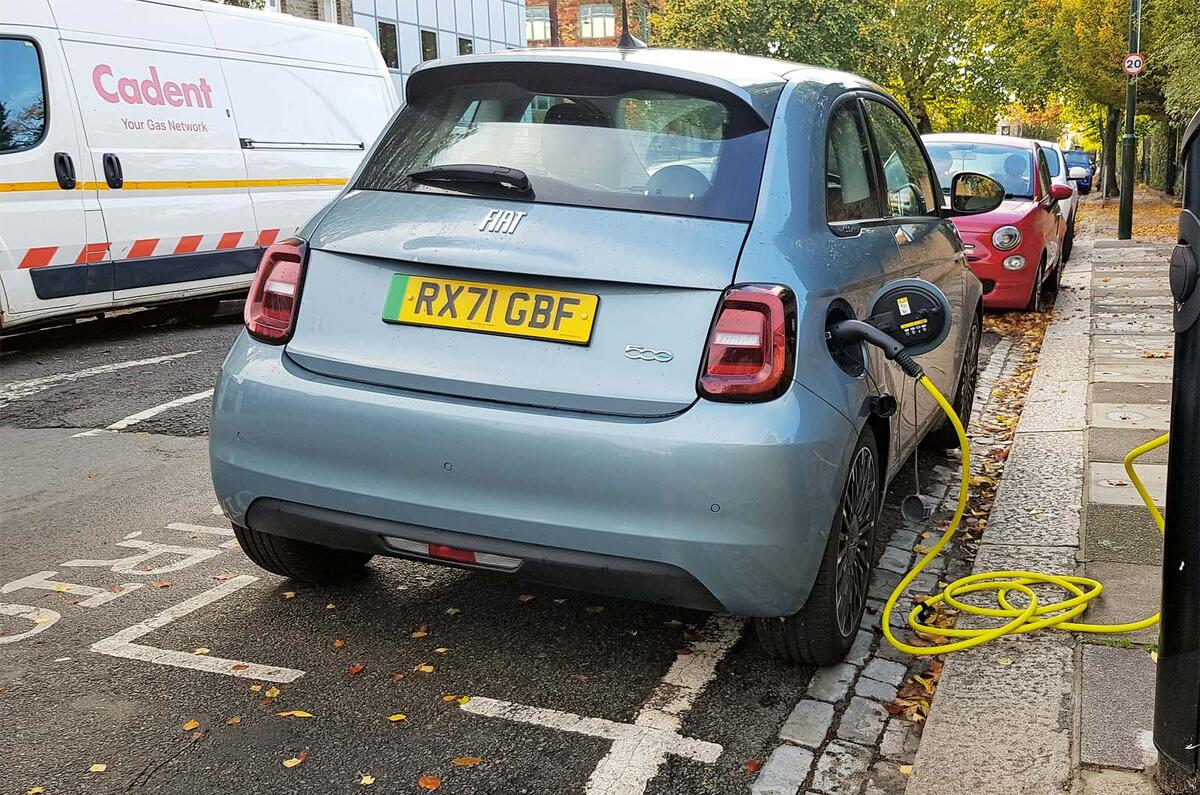Lamp-post chargers under threat from councils and ICE drivers | Autocar