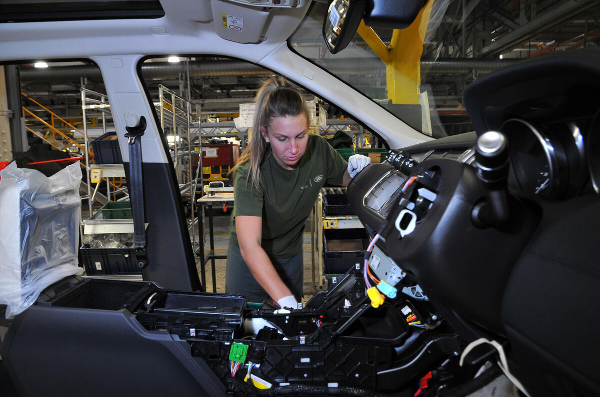 A night in the Jaguar Land Rover plant at Halewood | Autocar