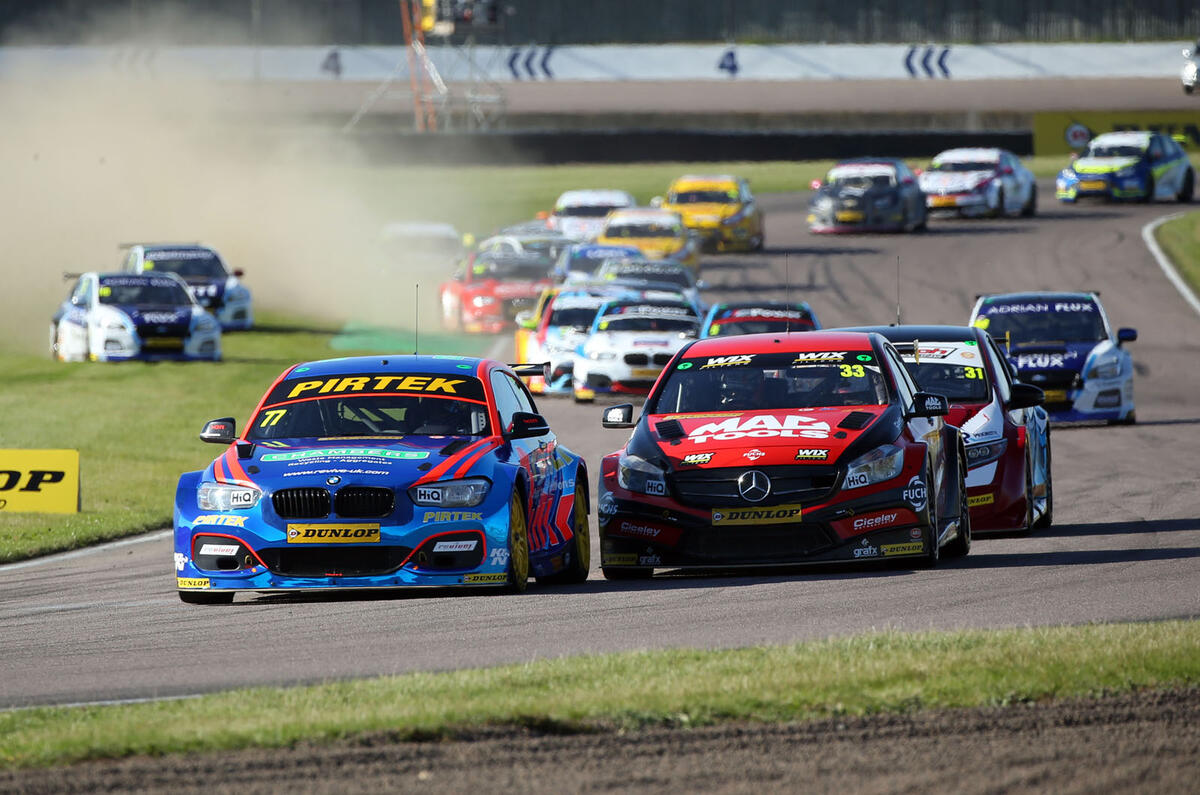 BTCC 2017: Sutton extends points lead with Rockingham win | Autocar