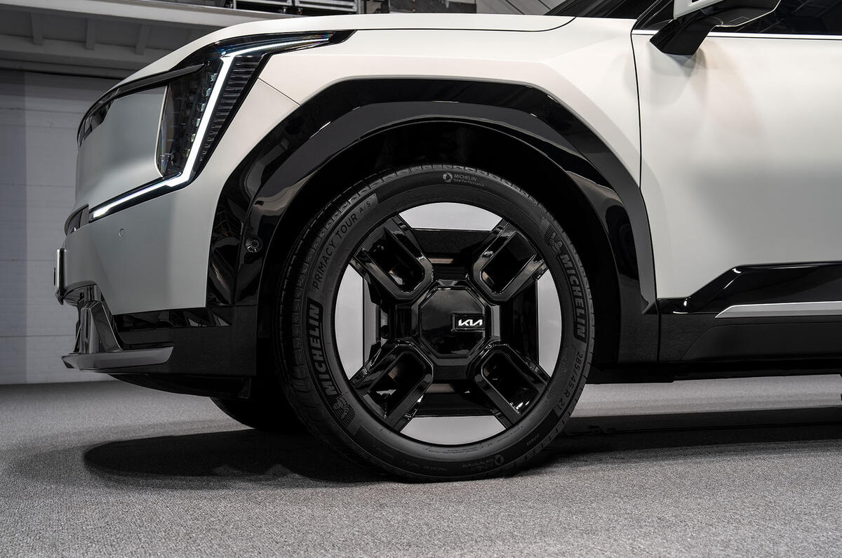 New 2023 Kia EV9 priced from £64,995 in the UK | Autocar