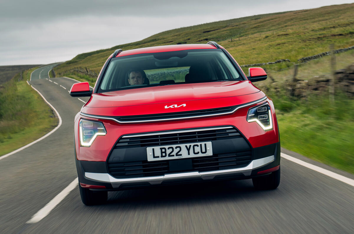 Faulty car software 'putting drivers at risk' | Autocar