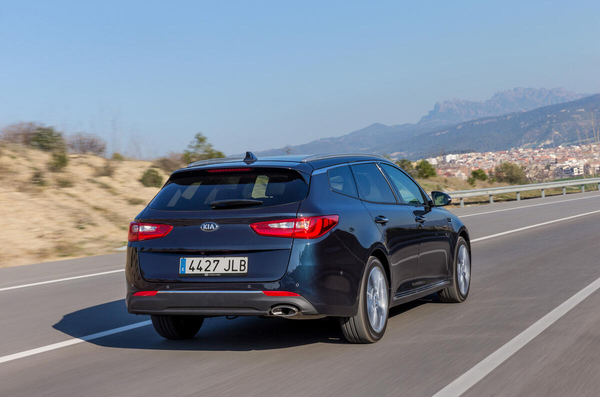 New Kia Optima Sportswagon estate revealed | Autocar
