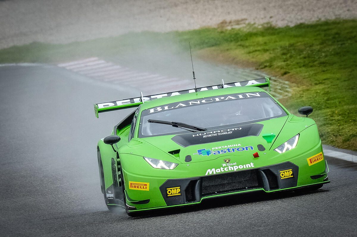 Lamborghini Huracan GT3 driven - plus video | Autocar