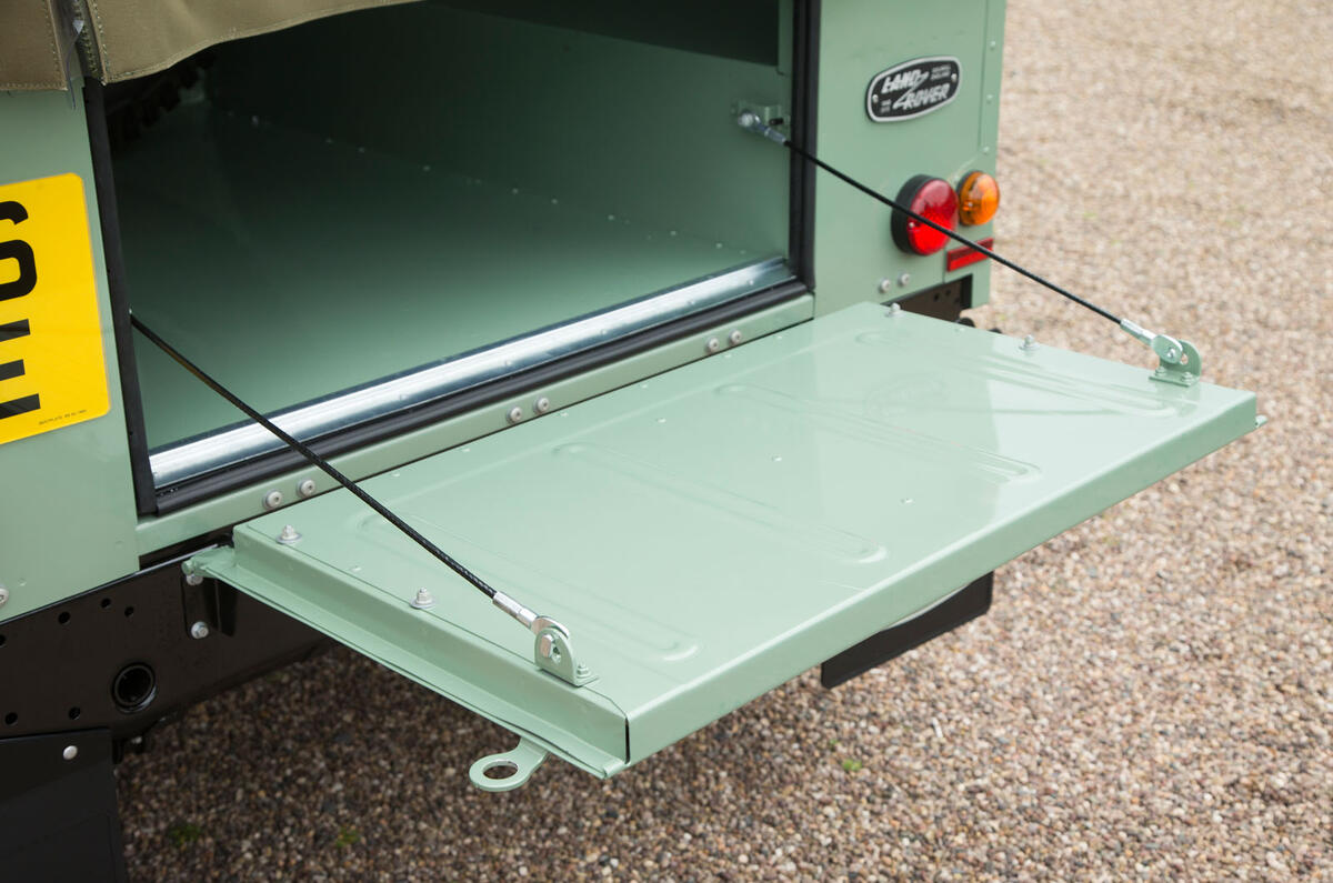 The last ever Land Rover Defender: full gallery and specifications ...