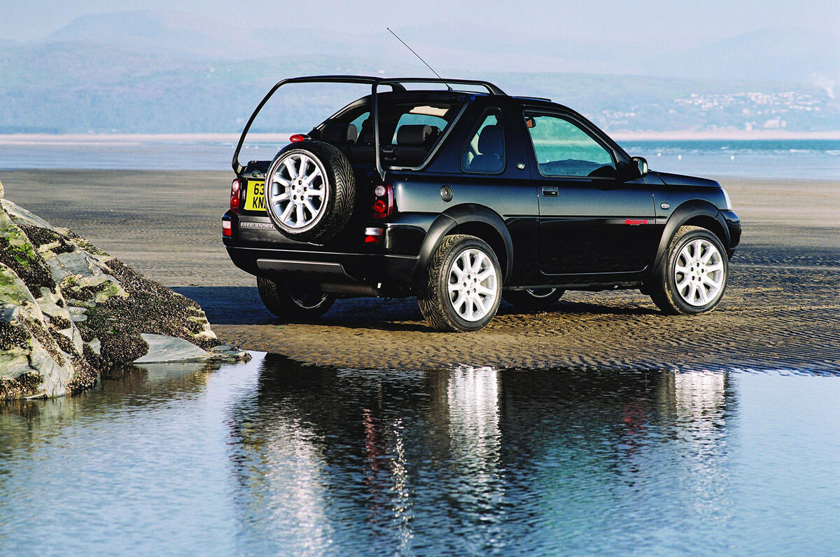 Like the Mazda MX-5 FR? Here's nine more cars with memorable roofs ...