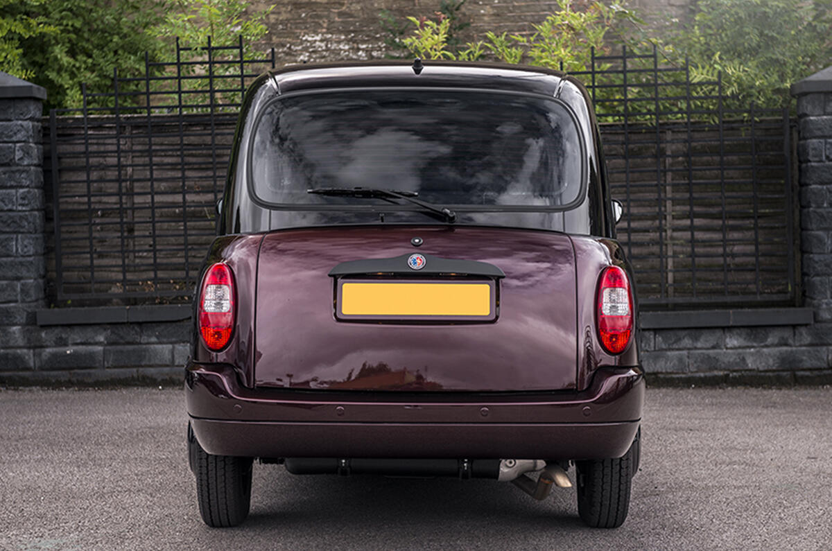 Afzal Kahn-designed TX4 Last of Line Edition cab revealed | Autocar