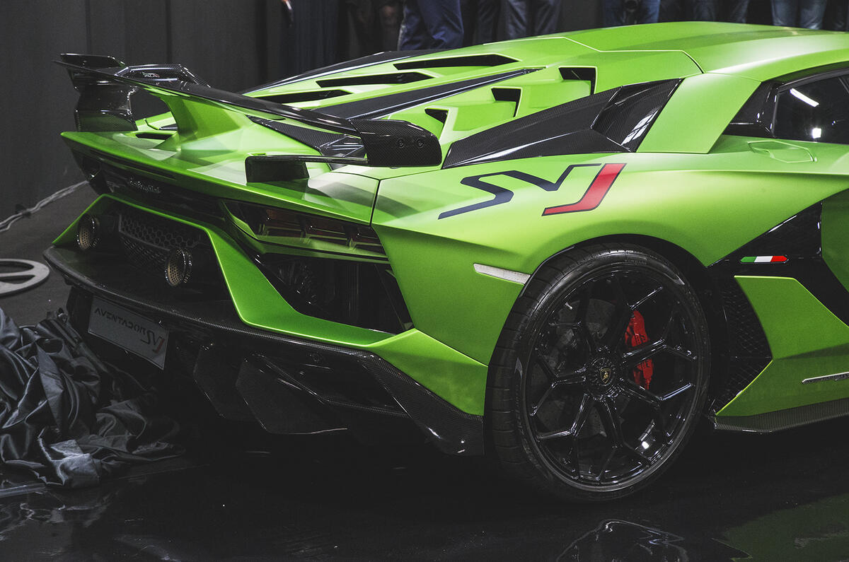 759bhp Lamborghini Aventador SVJ shown in Paris | Autocar